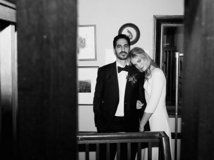 Nieku Manshadi: Iranian-born Dentist, Elizabeth Lail's Husband ...