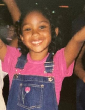 Ari Fletcher Age: From Waitress to Multi-Millionaire Entrepreneur — And ...